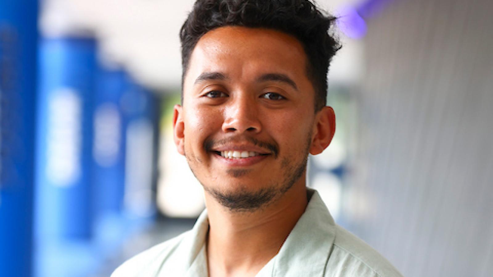 Anthony Alonzo | Admission